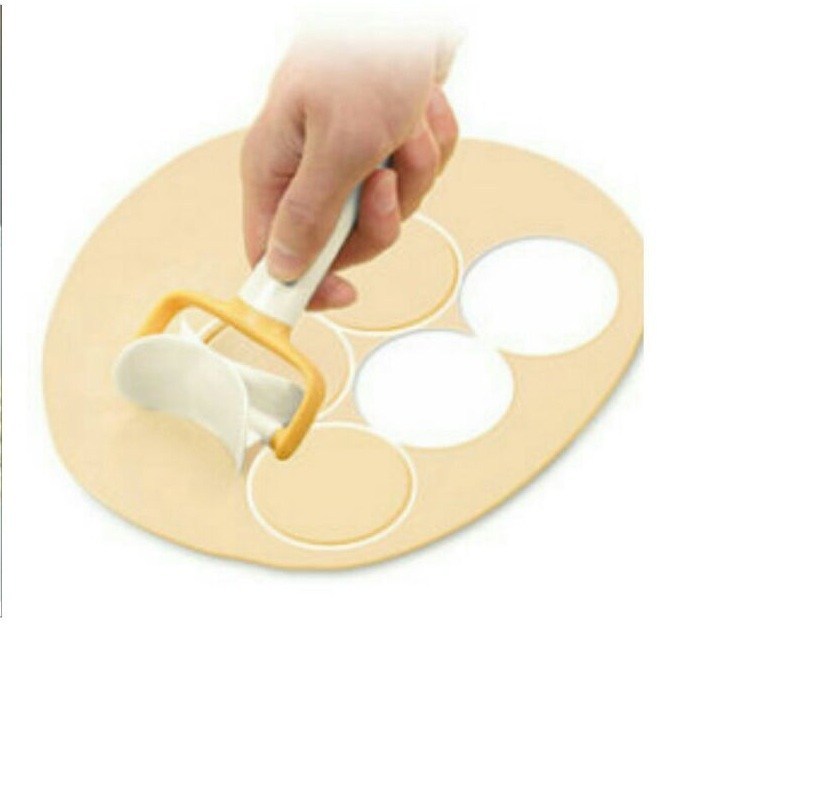 ROUND ROLLER CUTTER (PURI CUTTER) - Home Worth