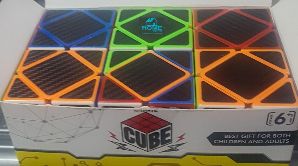 RUBIK CUBE SQUARE SHAPE - Home Worth